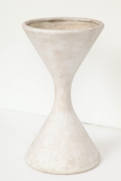 Hourglass Planter by Willy Guhl at 1stDibs