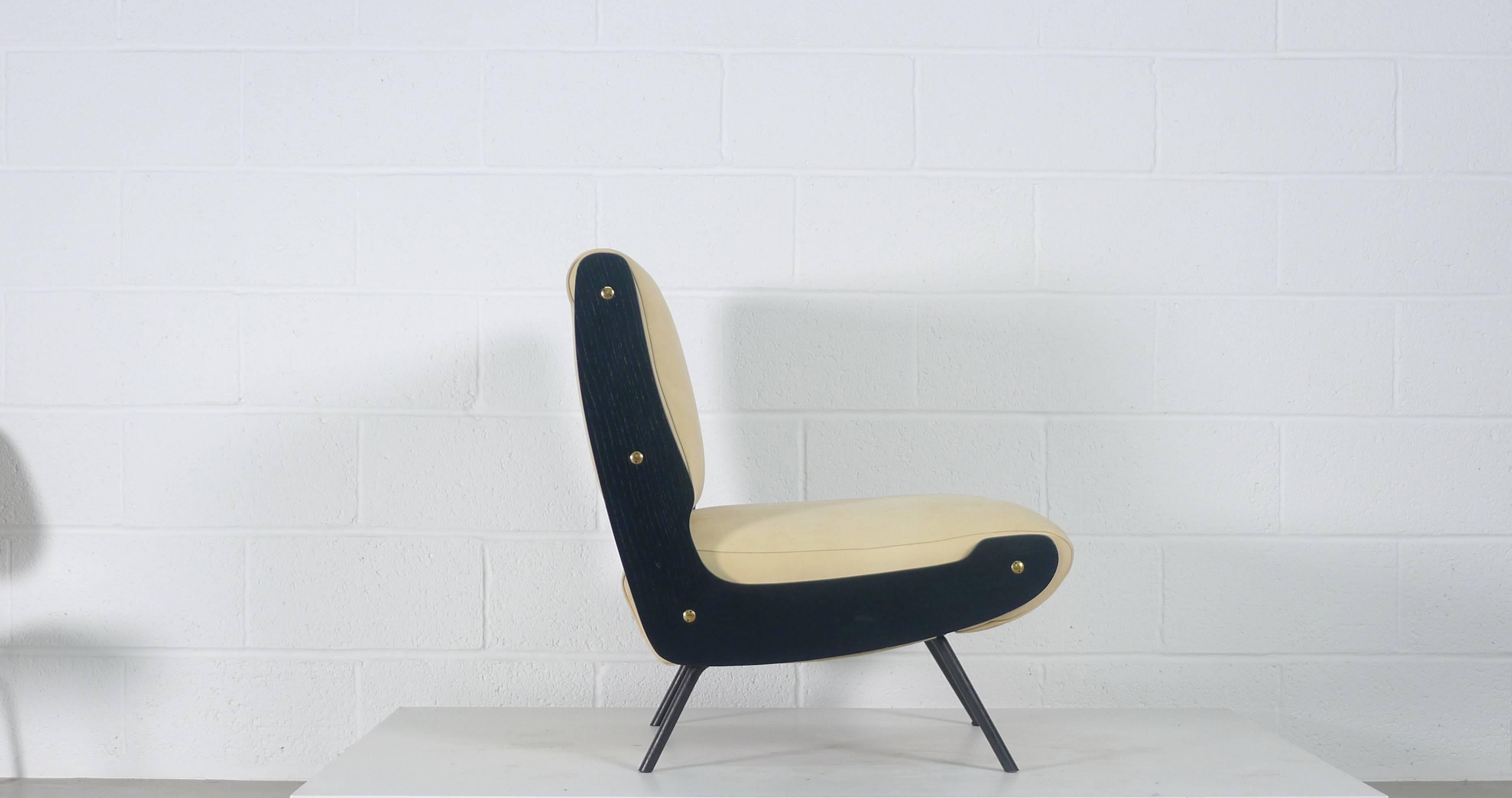 Gianfranco Frattini Chairs at 1stDibs