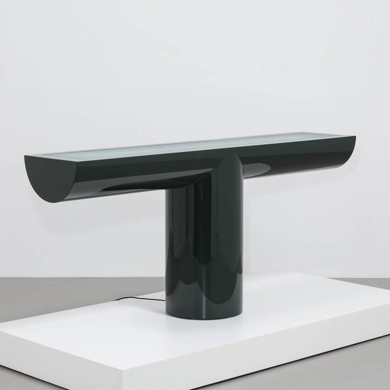 Lacquered Cantilevered Console Lightbox, 1970s at 1stDibs