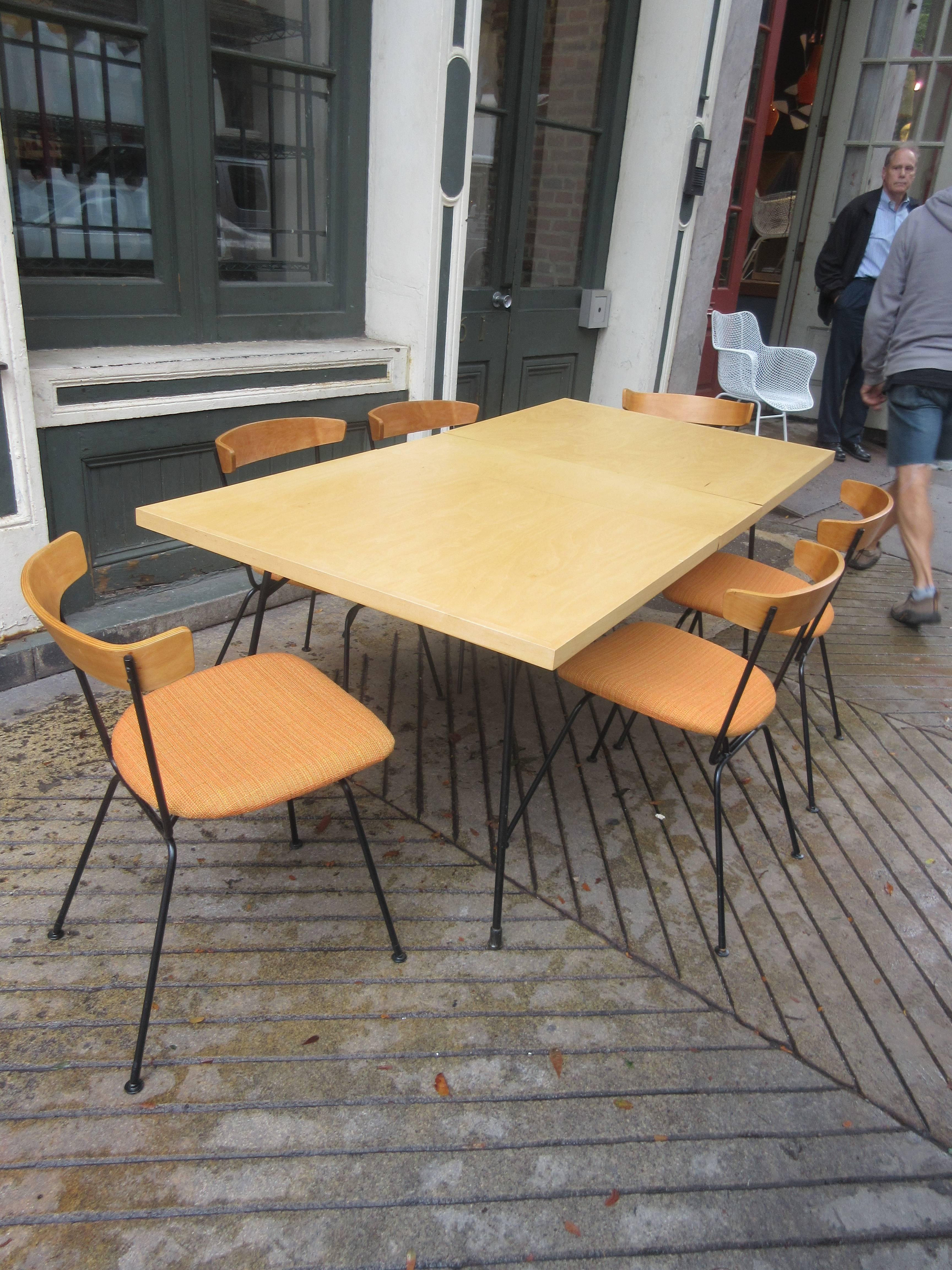 Clifford Pascoe Expandable Dining Table and Six Chairs for ...