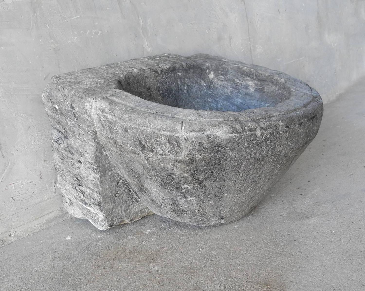 Small Antique Medieval Sink For Sale at 1stdibs
