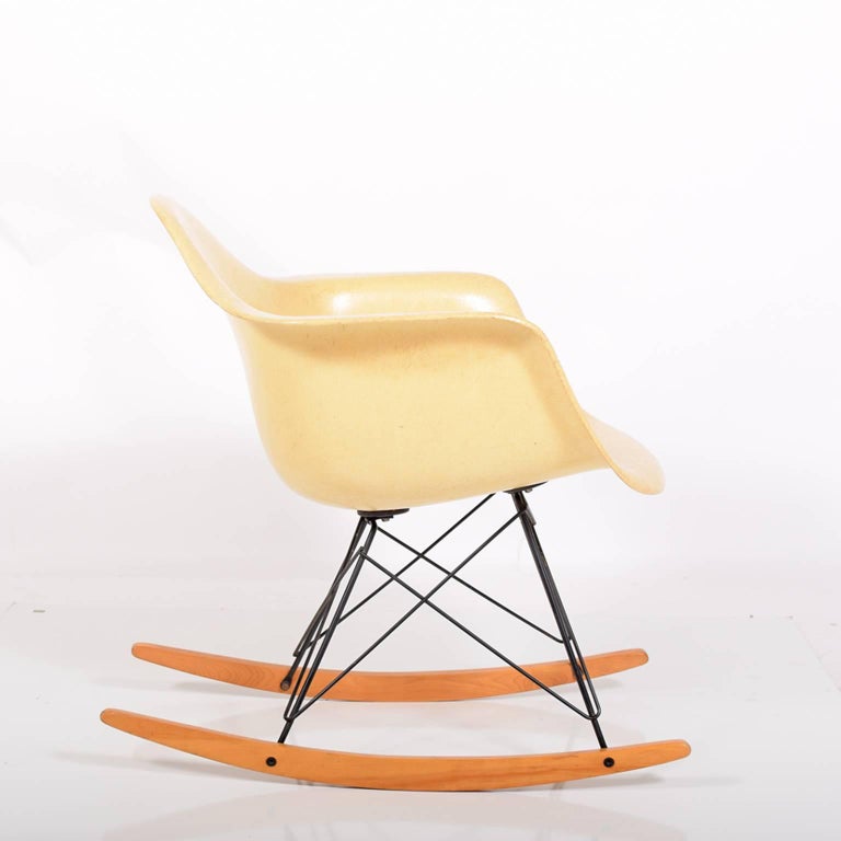 RAR Second Edition Rocking Armchair by Charles Eames for Herman Miller ...
