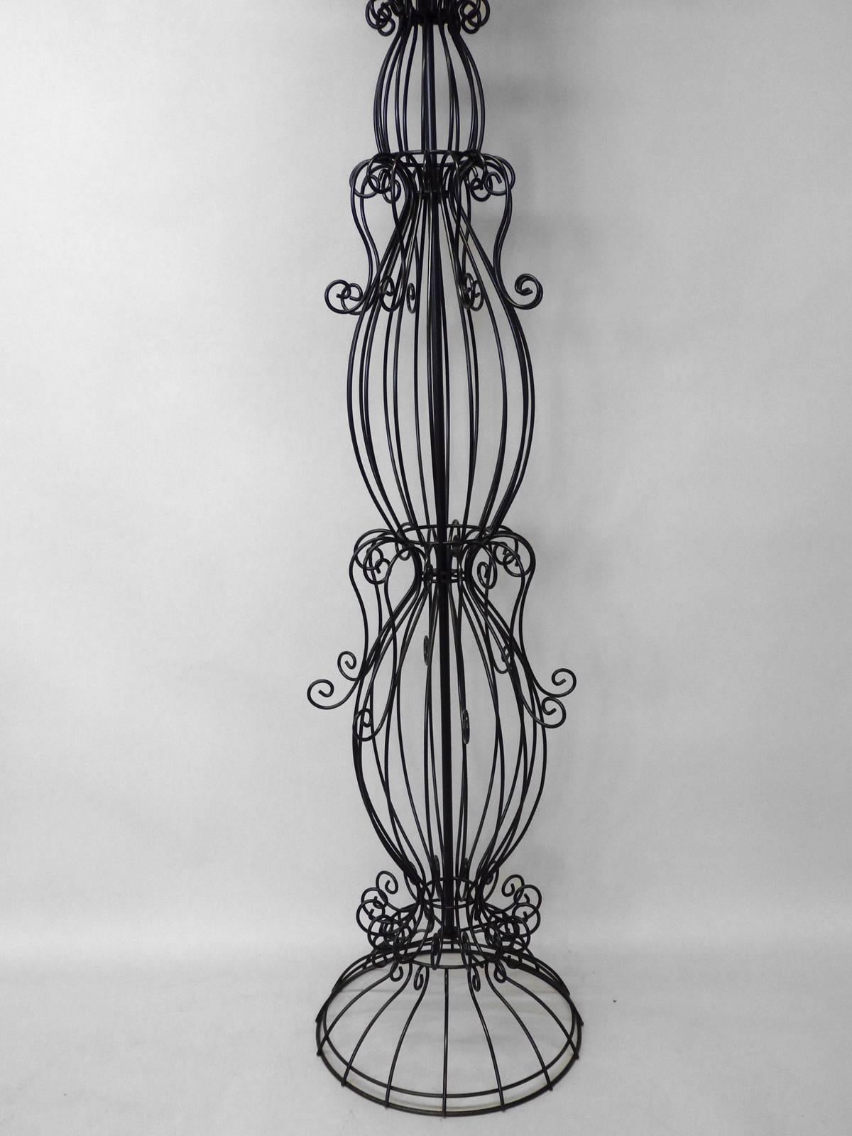Magnificent pair Tommi Parzinger style Large-Scale Flowing Wire Work ...
