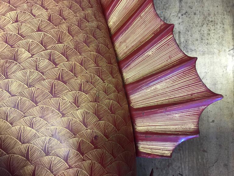 Showa Period Red Lacquer Japanese Fish Shaped Box For Sale at 1stDibs