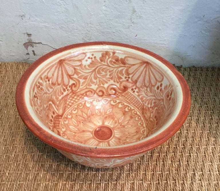 Spanish Ceramic Talavera Mexican Pottery Pot For Sale at 1stDibs