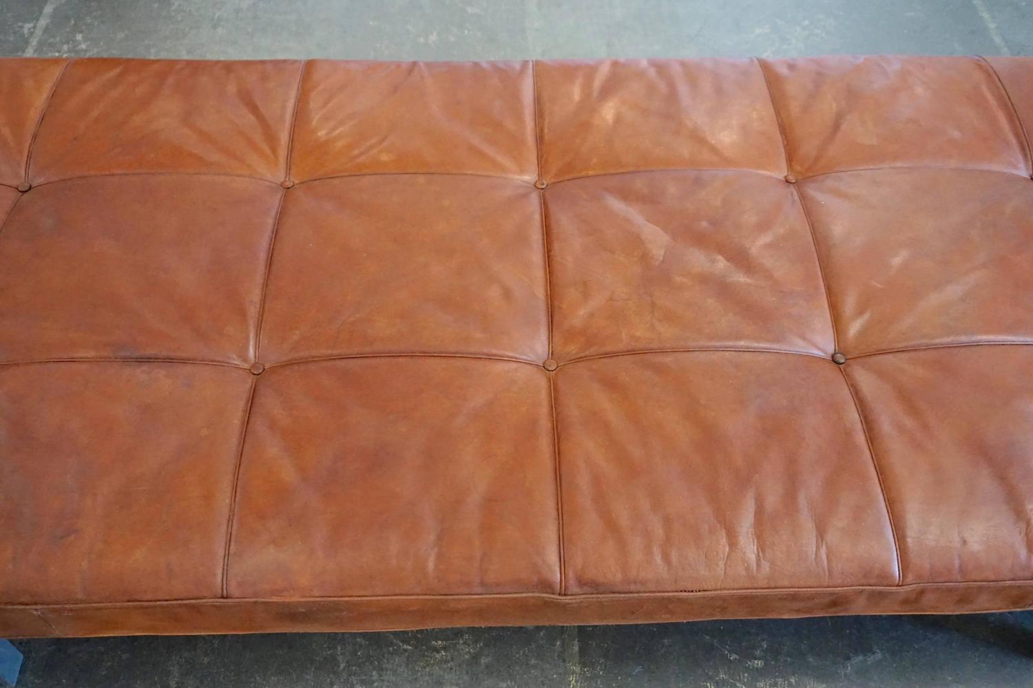 PK80 Daybed by Poul Kjaerholm For Sale at 1stdibs