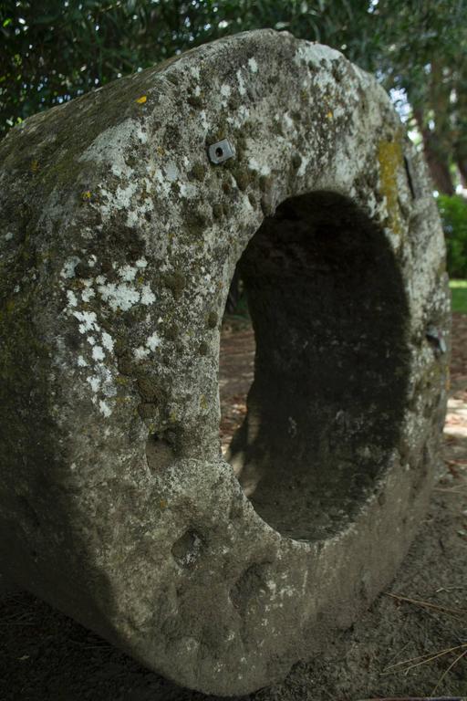 Vintage Stone Wellhead Surround For Sale at 1stDibs