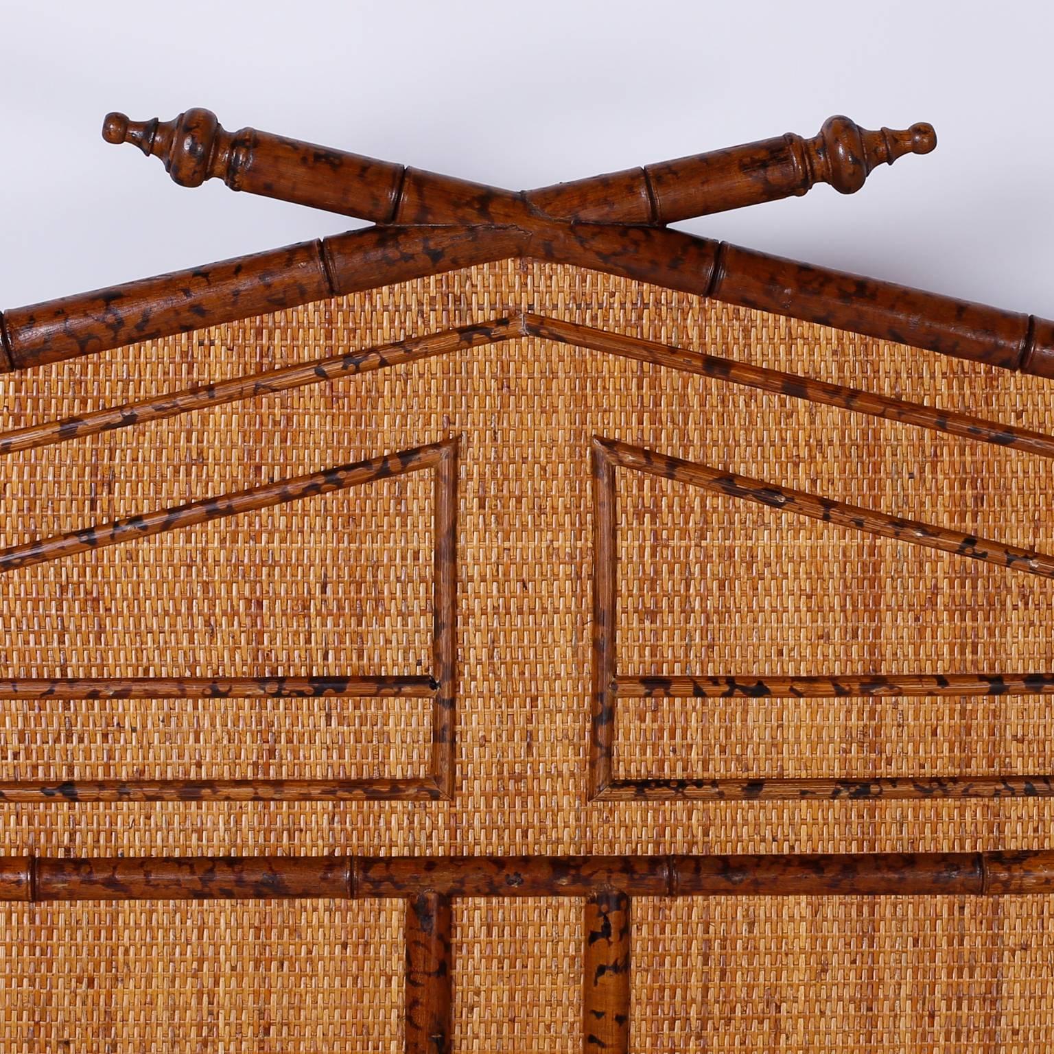 British Colonial Style Queen Size Bed Frame at 1stDibs | colonial bed frame