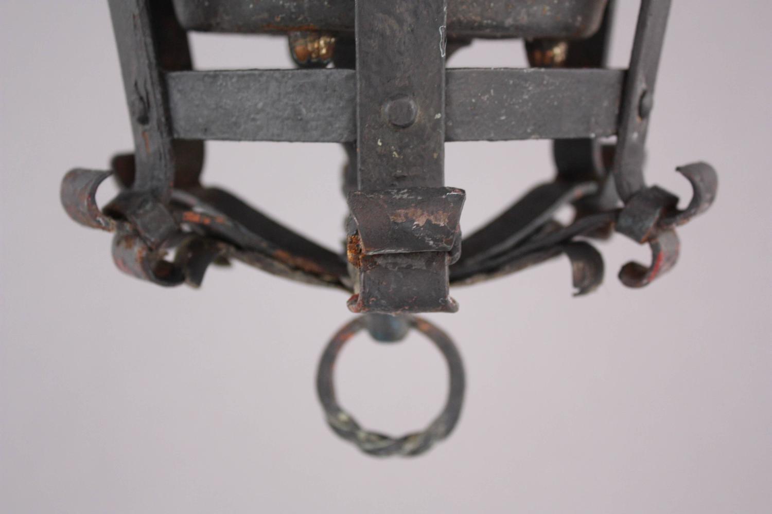 1920s Wrought Iron Pendant with Three Lights For Sale at 1stdibs