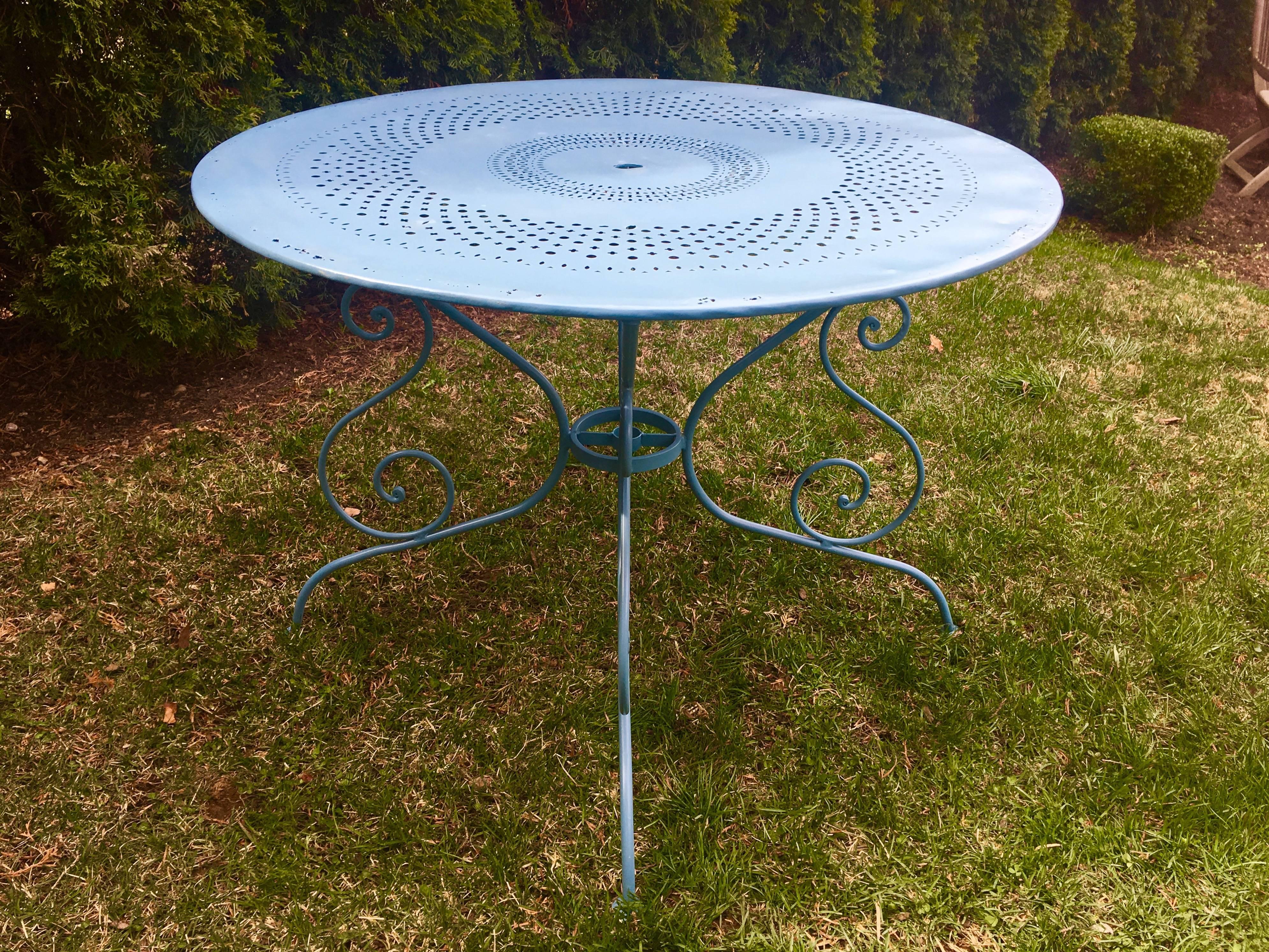 French Wrought Iron Five Piece Garden Dining Set with Round Table at ...