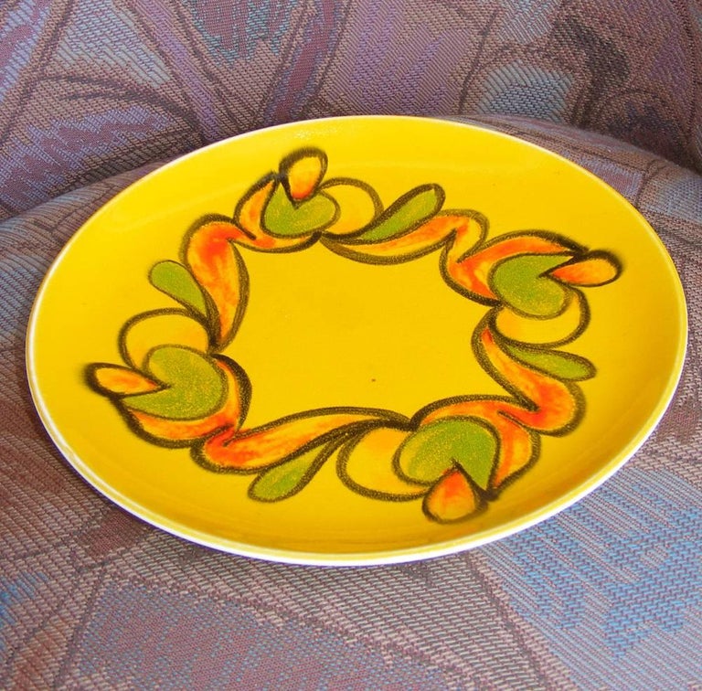 Vintage Mid-Century Art Plate Poole, UK For Sale at 1stDibs