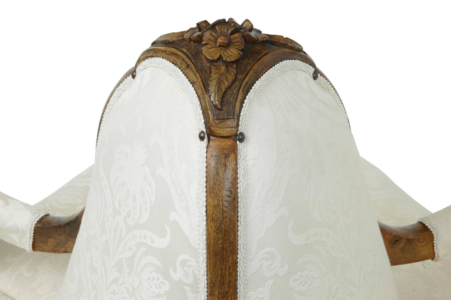 19th Century Victorian Carved Walnut Conversation Settee Sofa For Sale ...