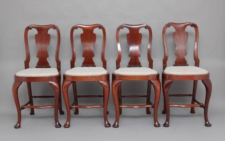 Set of Four 1920s Mahogany Queen Anne Design Bar Stools at 1stDibs