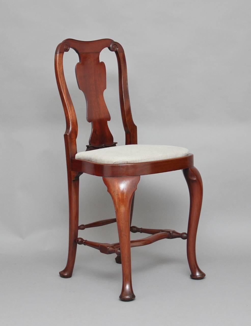 Set of Four 1920s Mahogany Queen Anne Design Bar Stools For Sale at 1stdibs