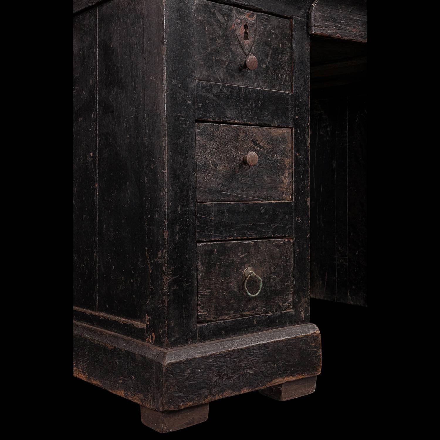 Concierge Desk at 1stdibs