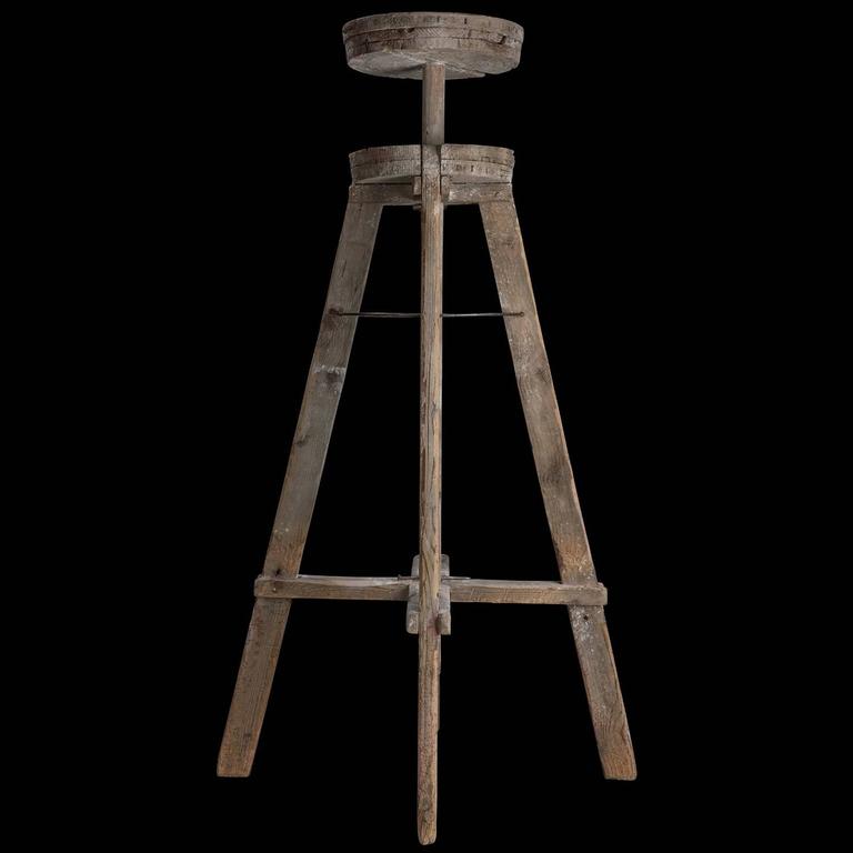 Primitive Sculpture Stand at 1stDibs