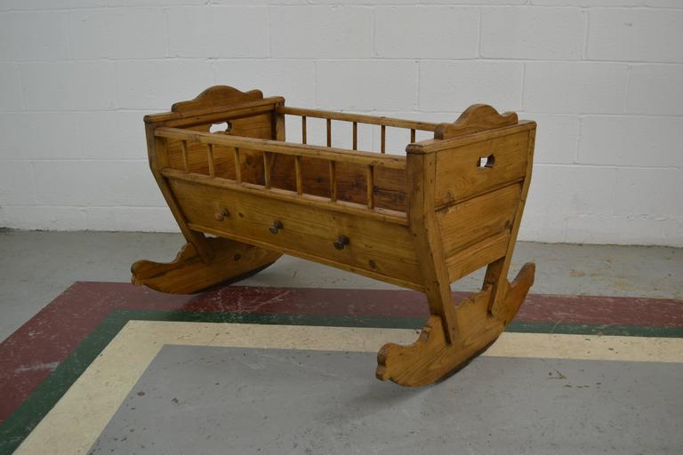 Pine Rocking Cradle at 1stDibs
