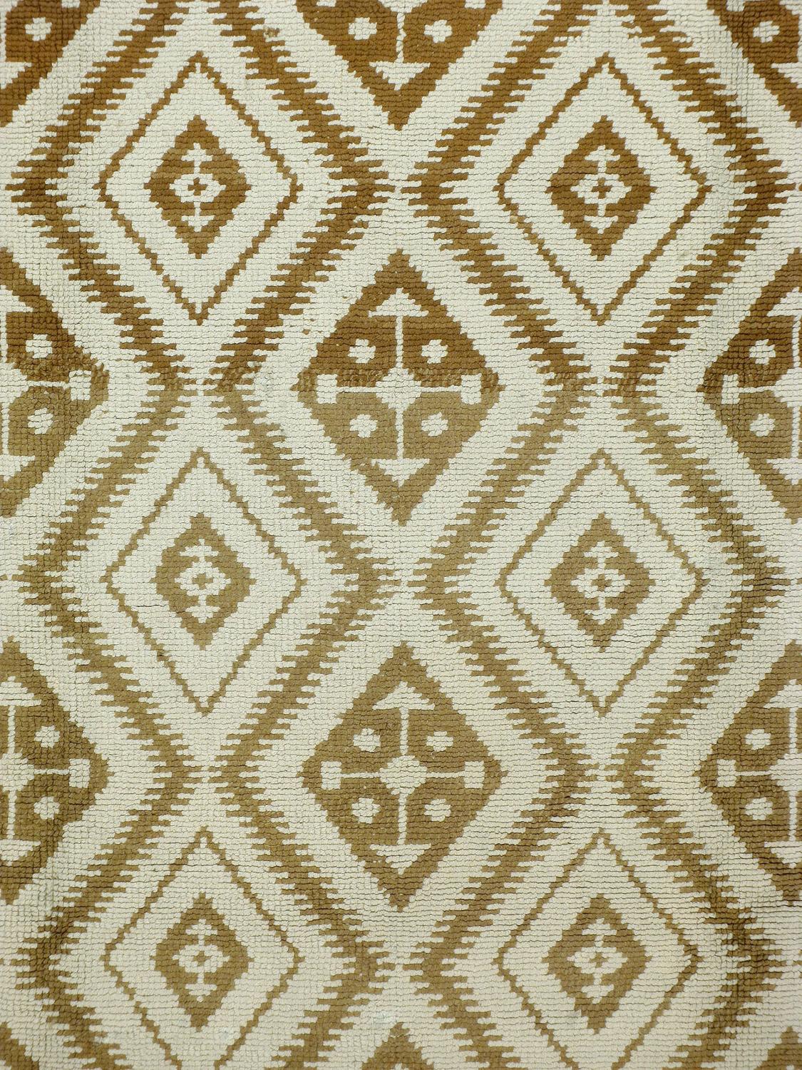 Vintage Spanish Cuenca Rug For Sale at 1stdibs