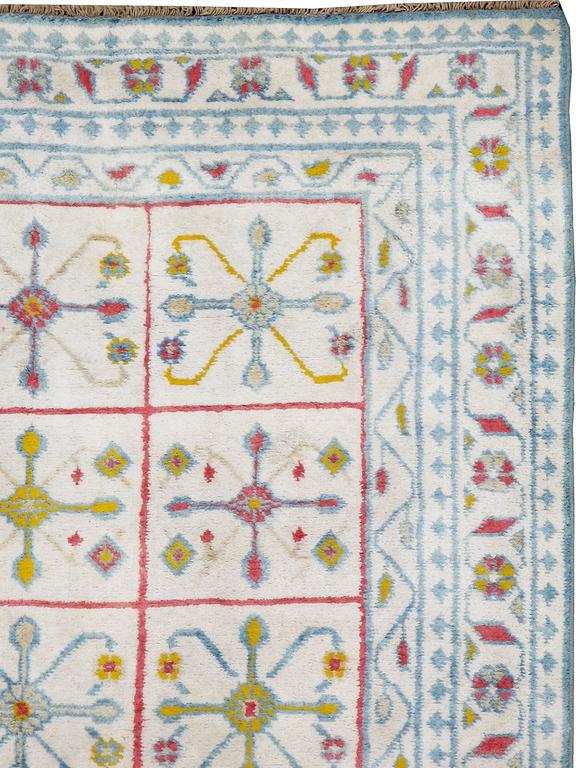 Vintage Indian Cotton Agra Rug at 1stDibs