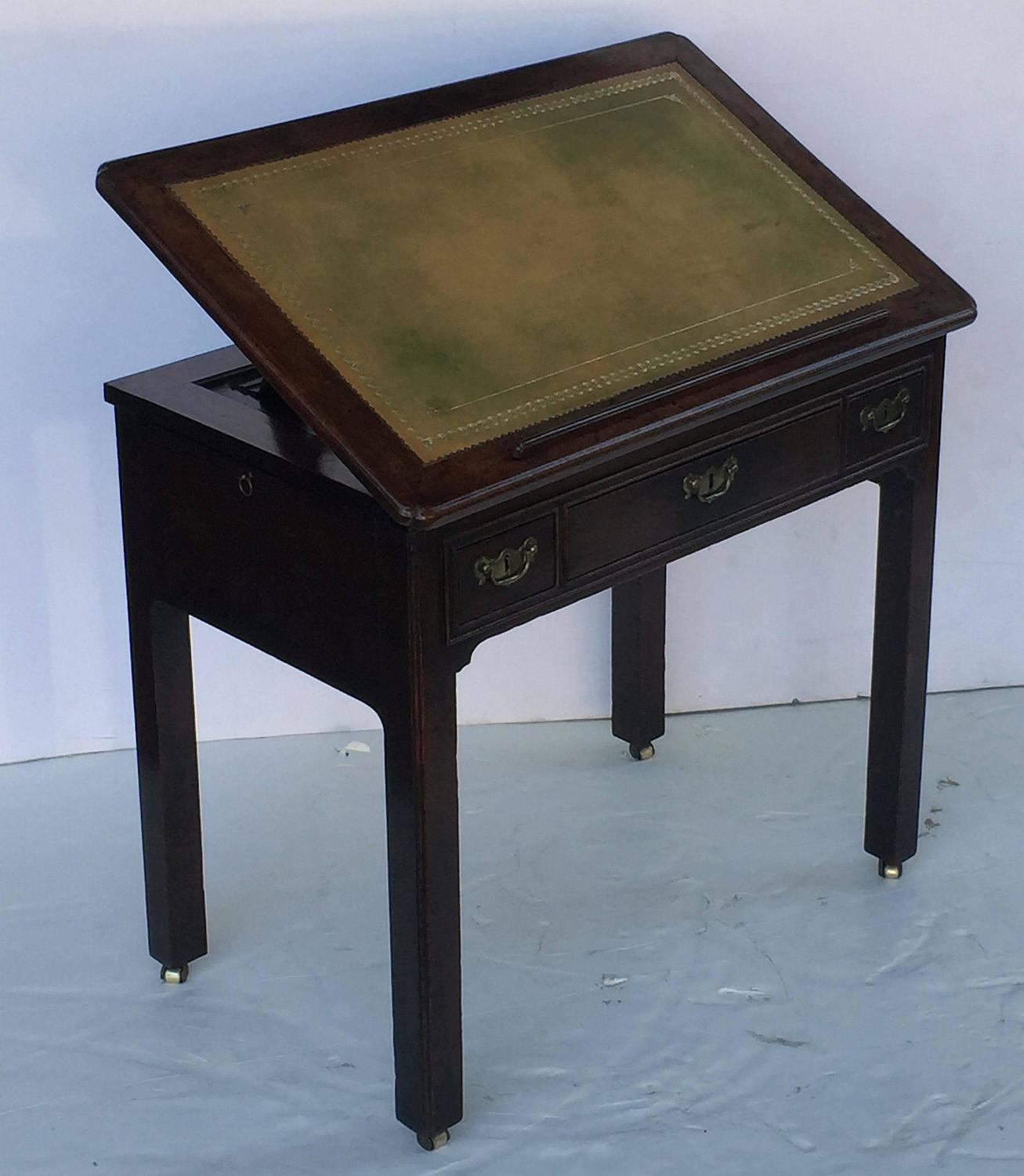 English Architect's Table from the Georgian Era For Sale at 1stdibs