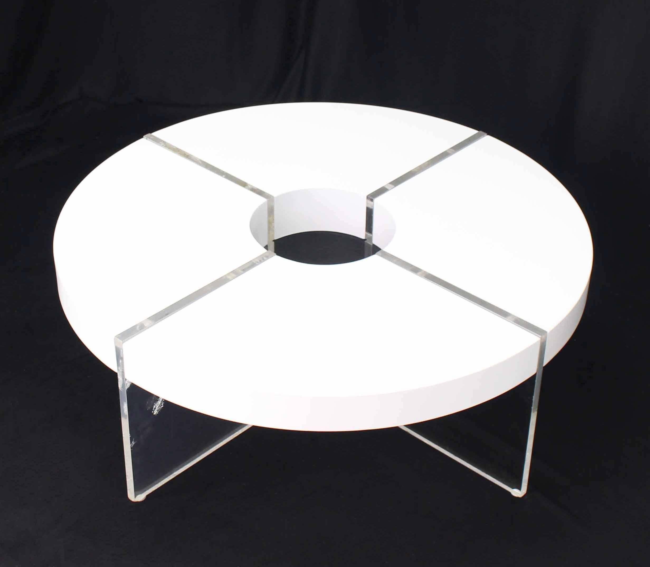 Round Circle White Lacquer Lucite Coffee Table at 1stDibs | round ...