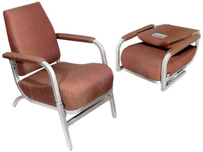 Pair of Streamline Modern Pullman Car Folding Lounge Chairs at 1stDibs