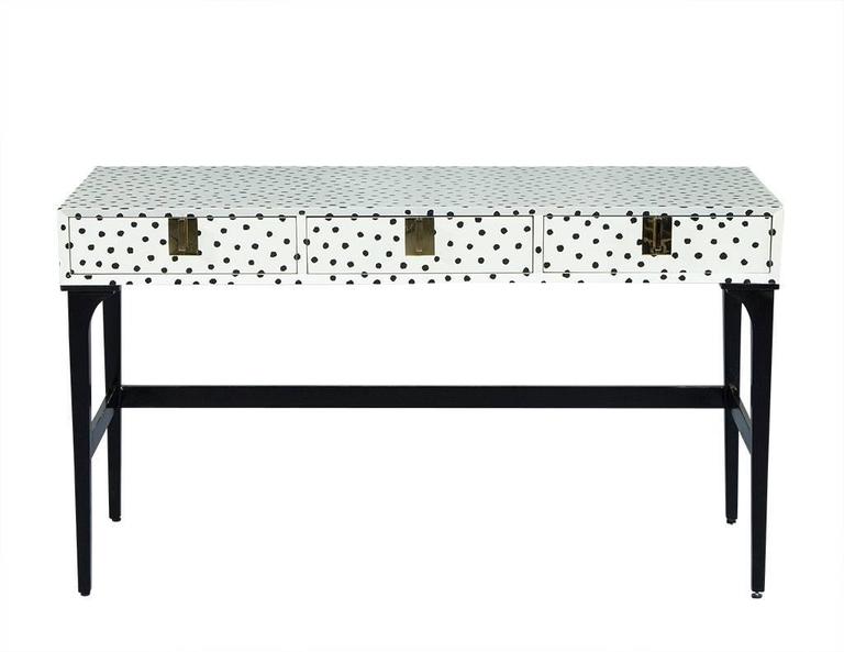 Modern Cream Lacquered Writing Desk at 1stDibs