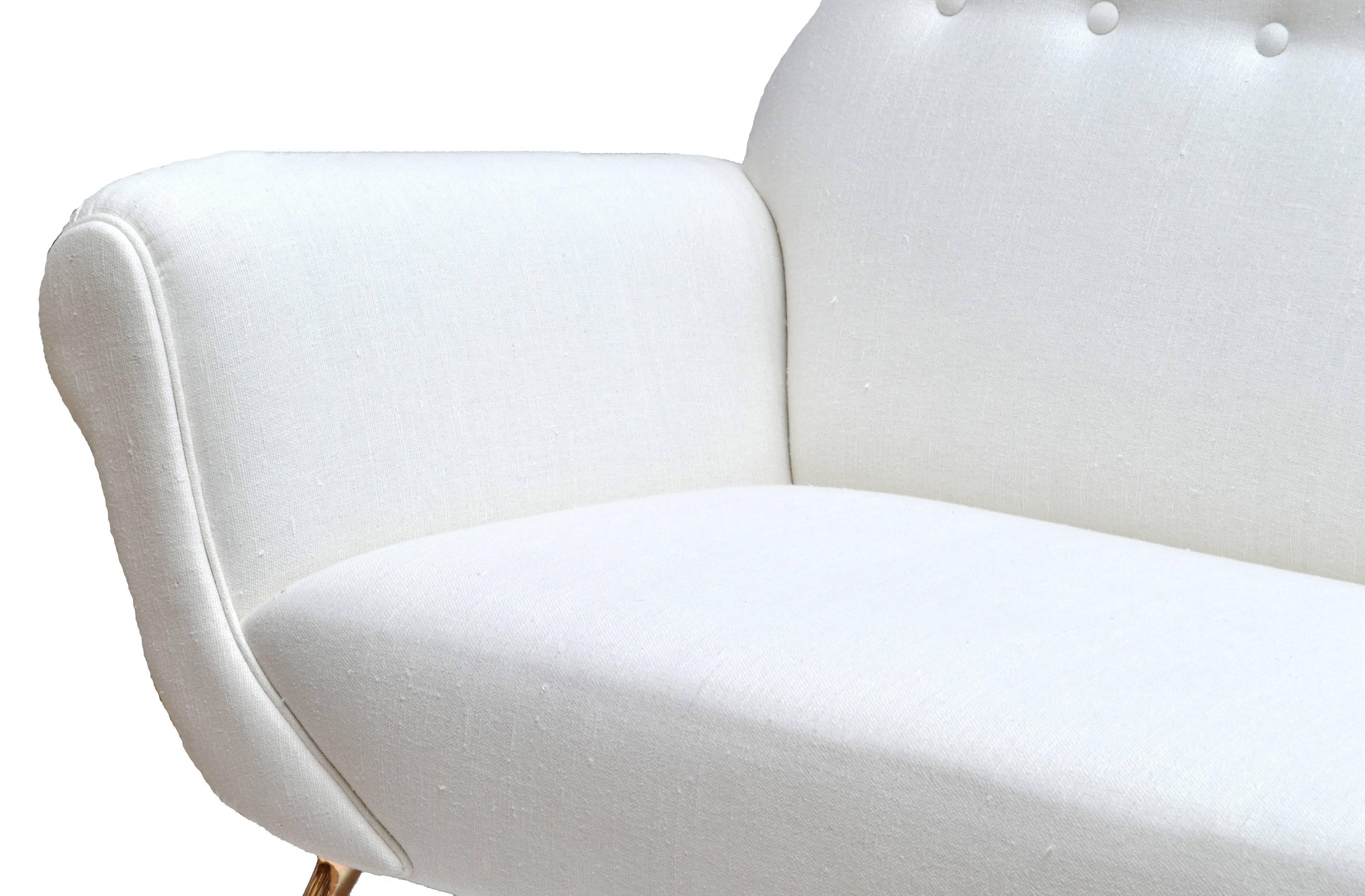 Mid-Century Modern White Sofa by Gigi Radice for Minotti with Solid ...