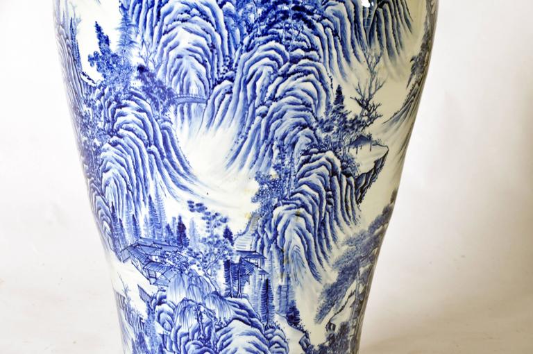 Japanese Blue and White Vase at 1stDibs | japanese blue and white vase