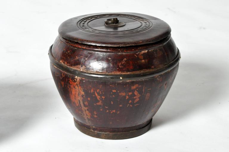 Chinese Pots with Lid at 1stDibs