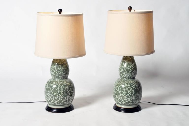 Floral Motif Double Gourd Form Vase Table Lamp at 1stdibs
