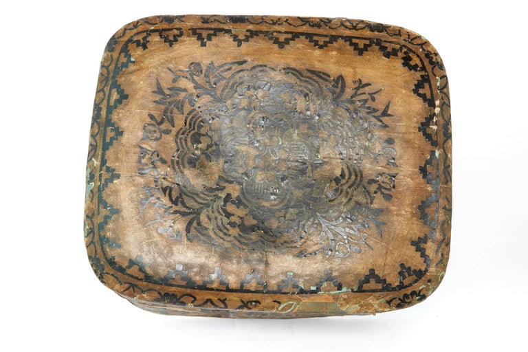 19th Century Chinese Paper Mache Box with Classic Chinese Pattern at ...