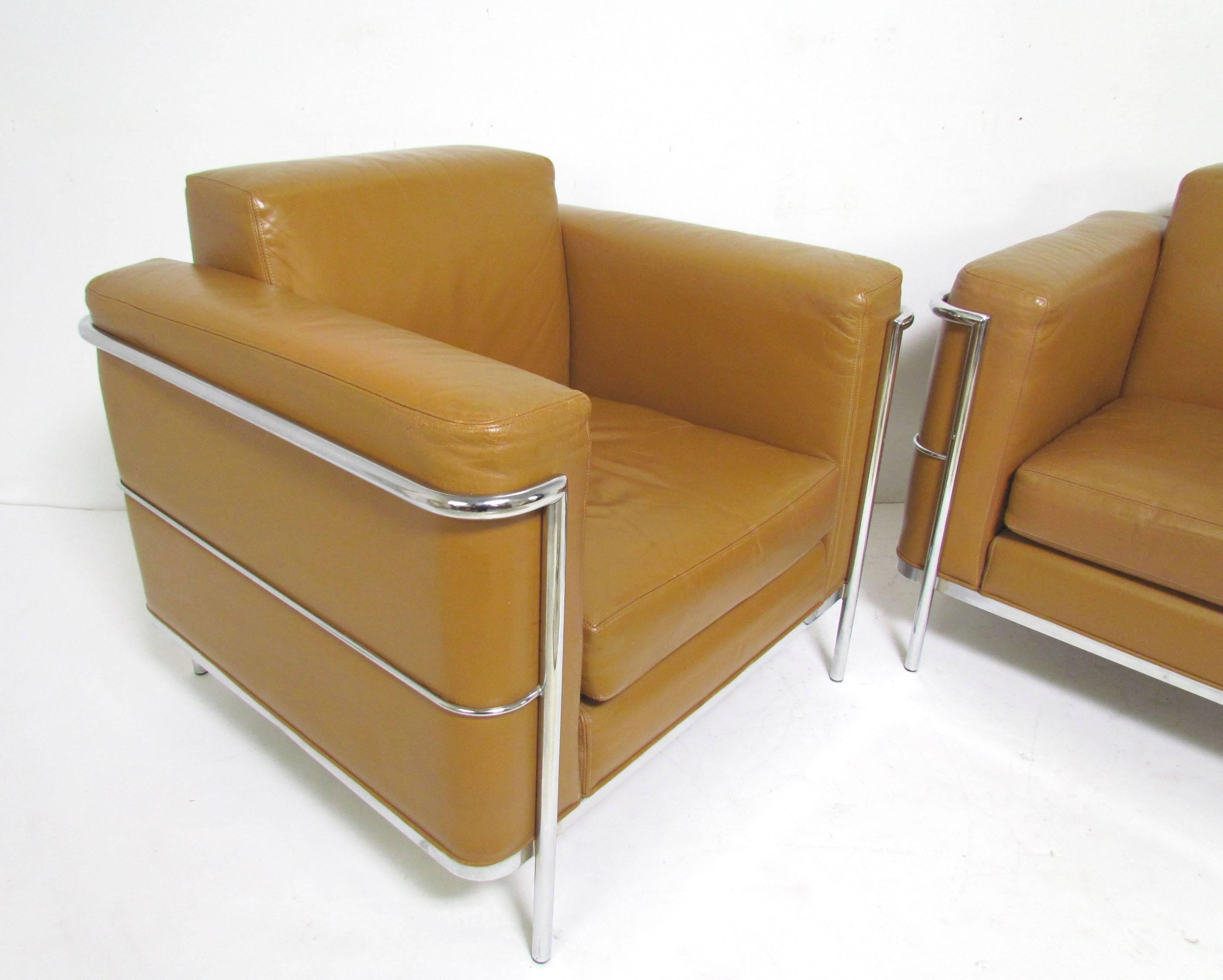 Pair of Leather Lounge Chairs by Jack Cartwright in Manner of Le ...