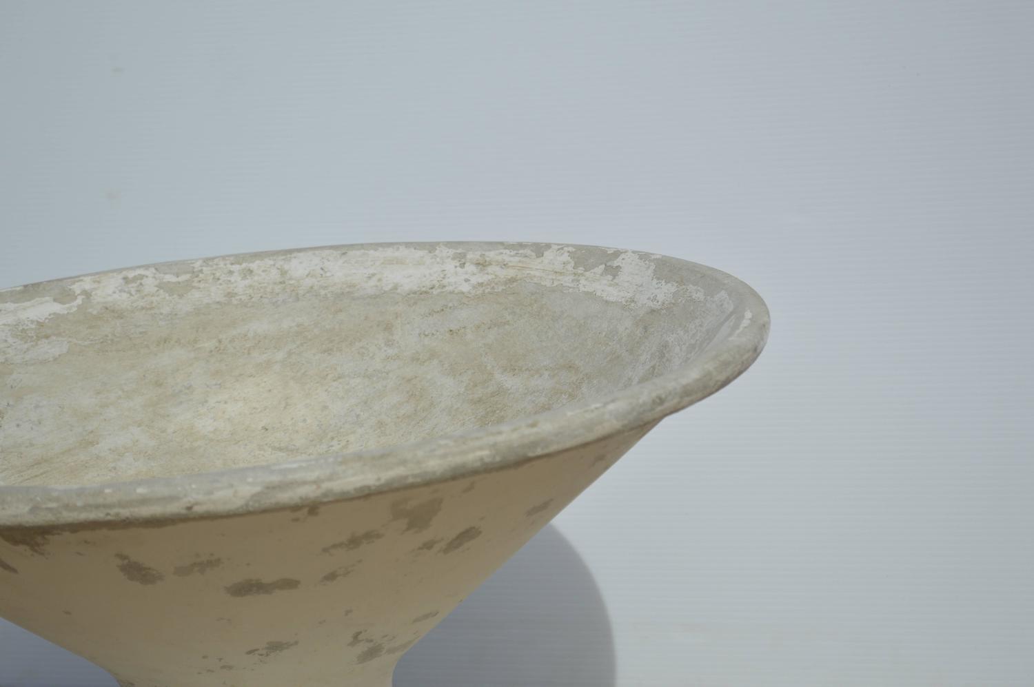 French Tilted Planters for Eternit by Willy Guhl For Sale at 1stdibs