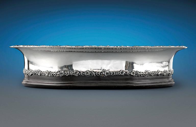 Art Nouveau Sterling Silver Plateau For Sale at 1stDibs