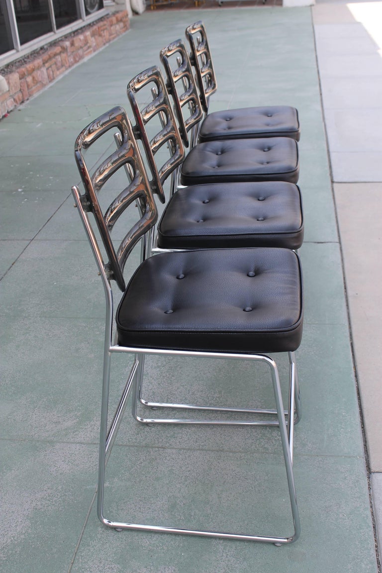 Set of Four Mid-Century Chromcraft Bar Stools at 1stDibs