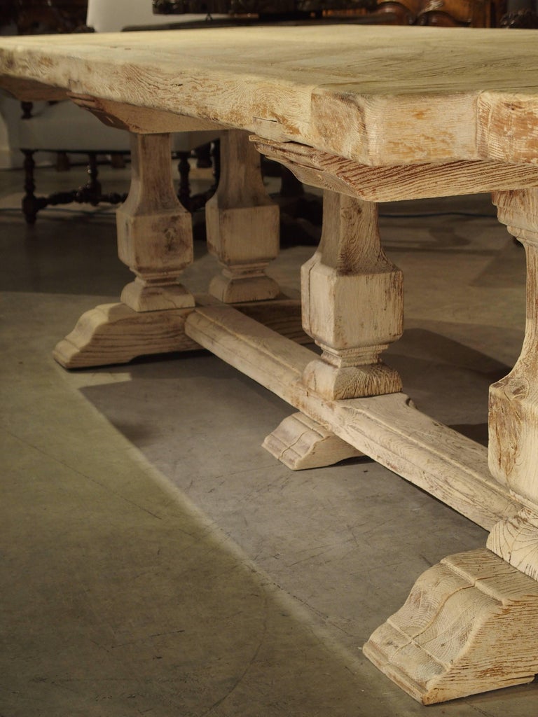 Stripped Oak French Baluster Leg Dining Table, Early to Mid-1900s at ...