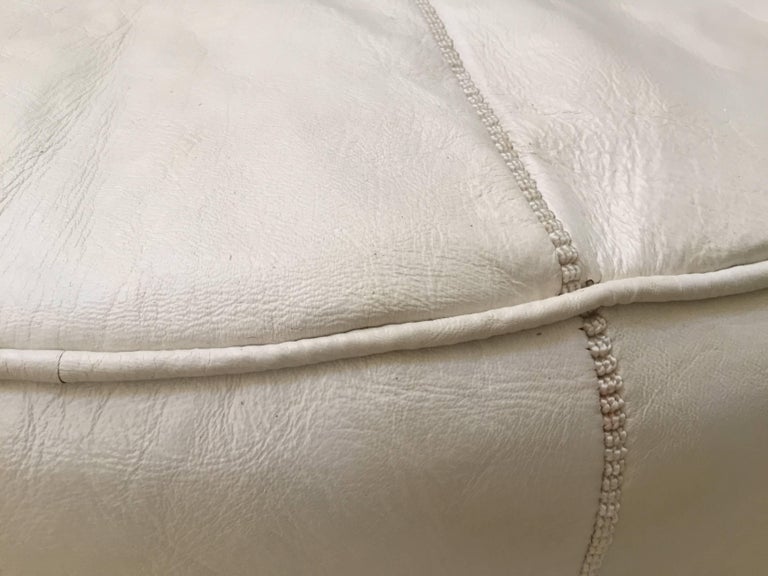 Large Round White Leather Table Ottoman at 1stDibs