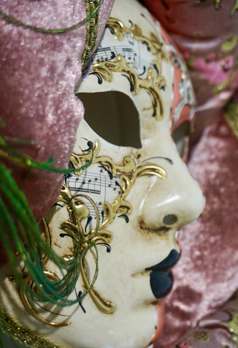 Venetian Handmade Pink Rose Fabric Turban Mask with Handle and Feathers ...