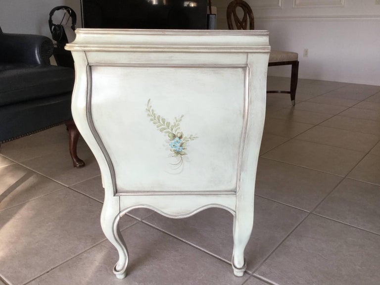 Pretty Pair of French Style Painted Bombe Chests at 1stDibs
