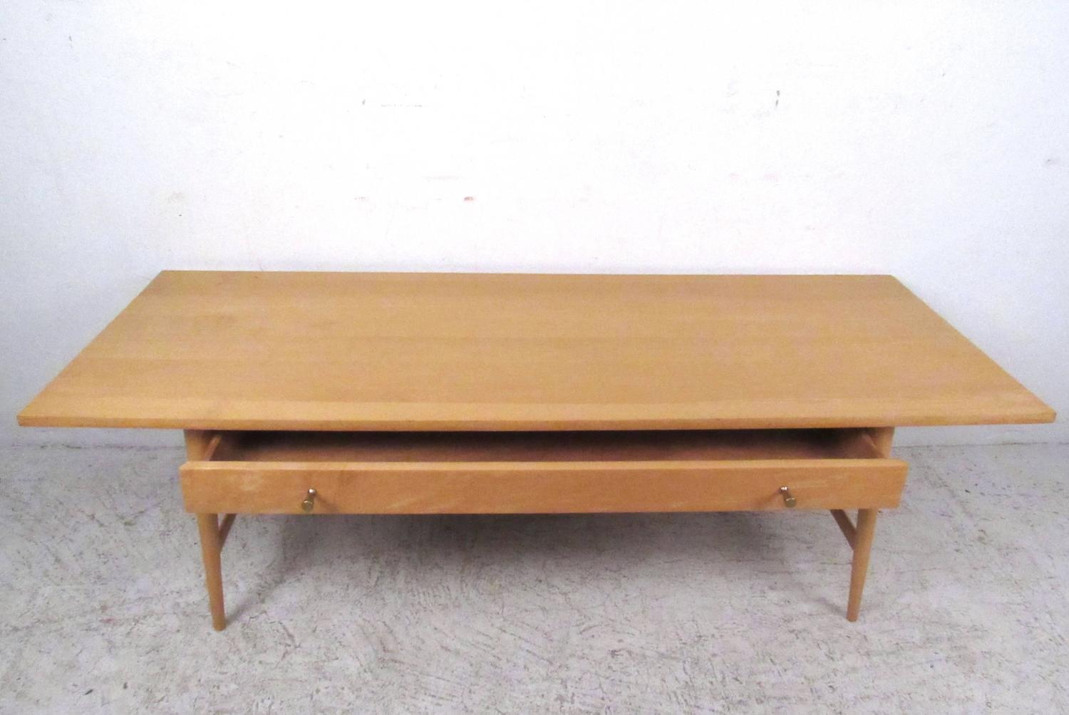 Mid-Century Modern Single-Drawer Coffee Table by Paul McCobb For Sale ...