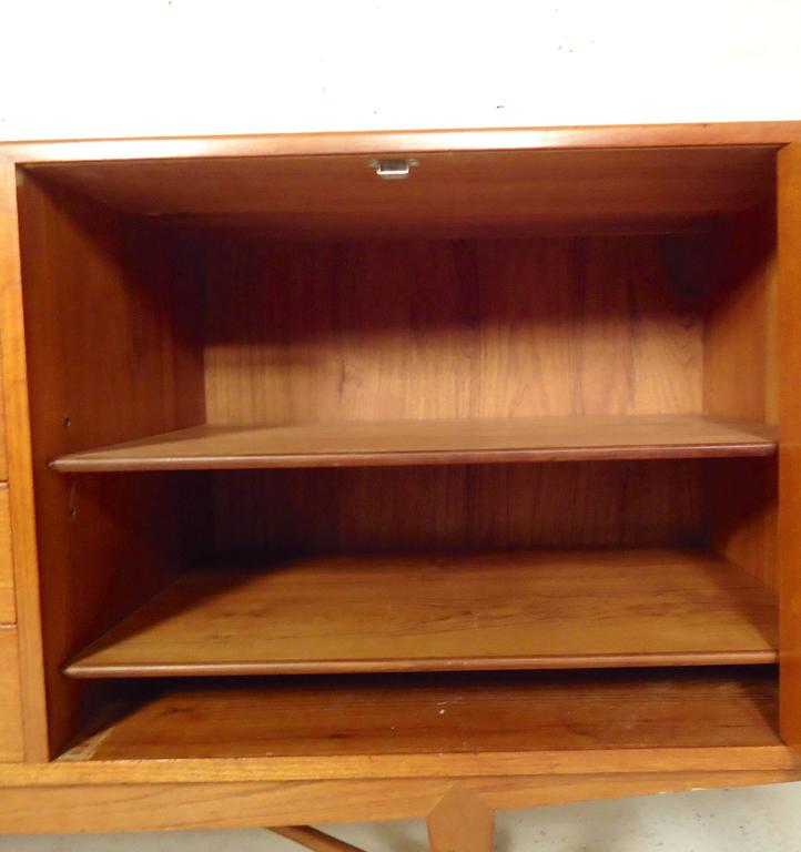 Gorgeous Mid-Century Modern Danish Teak Server at 1stDibs