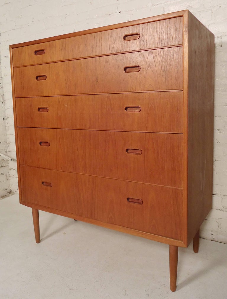 Teak Midcentury Chest of Drawers For Sale at 1stDibs