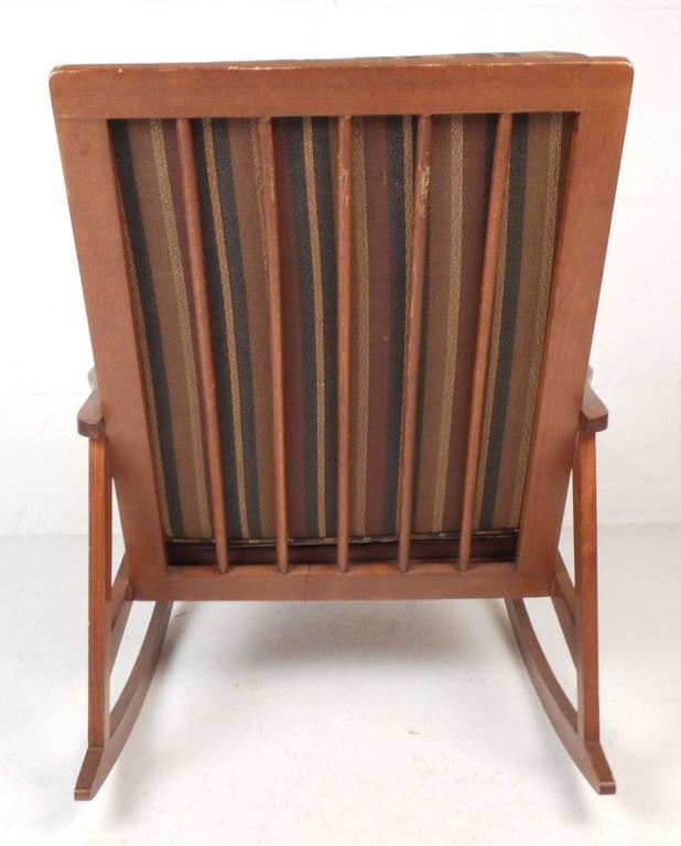 Mid-Century Modern Rocking Chair For Sale at 1stDibs | mid century ...