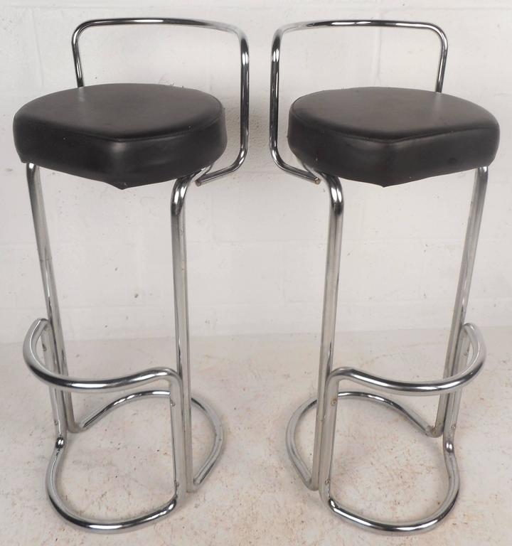 Unusual Pair of Mid-Century Modern Bar Stools at 1stDibs