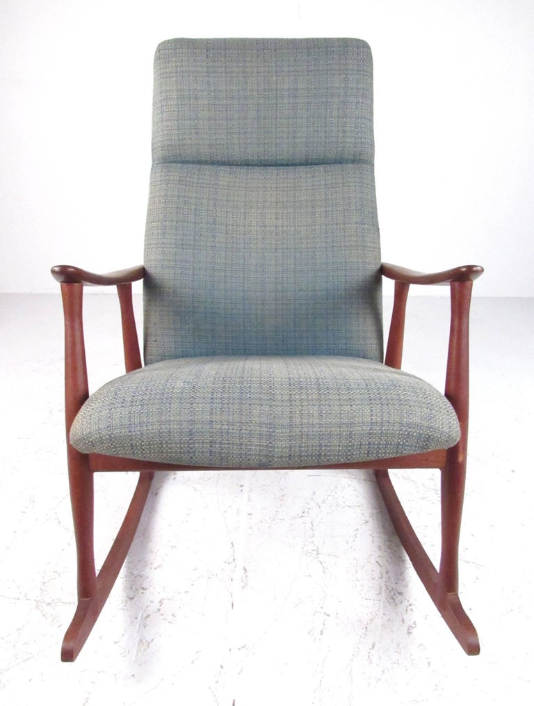 Classic Mid-Century Danish Teak Rocking Chair For Sale at 1stDibs