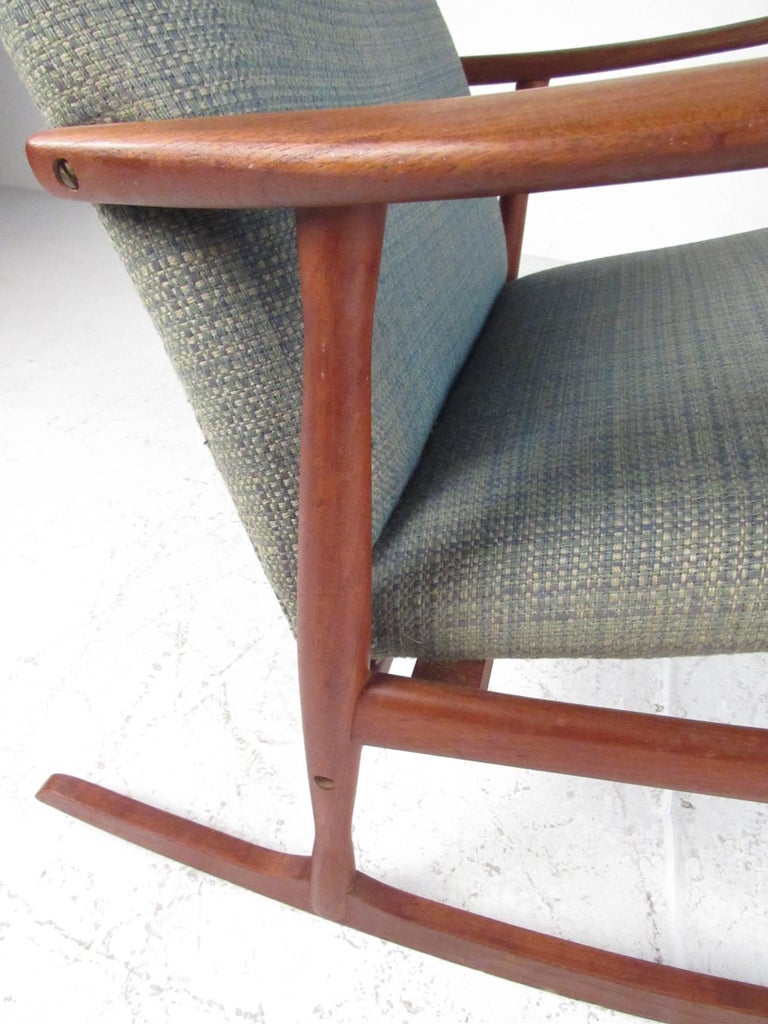 Classic Mid-Century Danish Teak Rocking Chair For Sale at 1stDibs