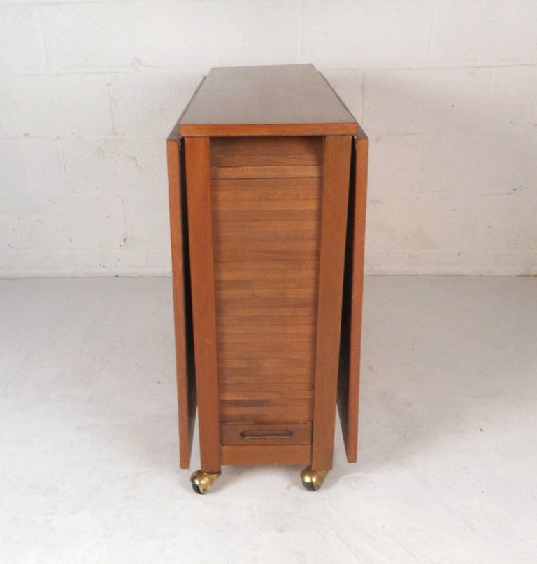 Mid-Century Modern Drop-Leaf Dining Table with Chairs For Sale at 1stDibs