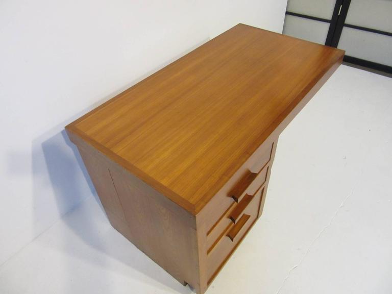 Important Frank Lloyd Wright Usonian Desk from the Levin House at 1stDibs