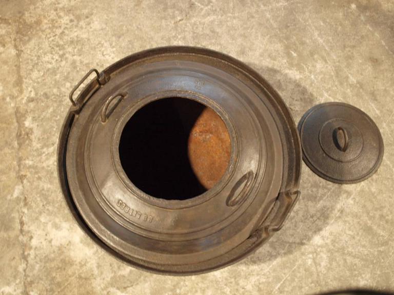 French 19th Century Cast Iron Duck Scalding Pot or Fire Pit For Sale at ...